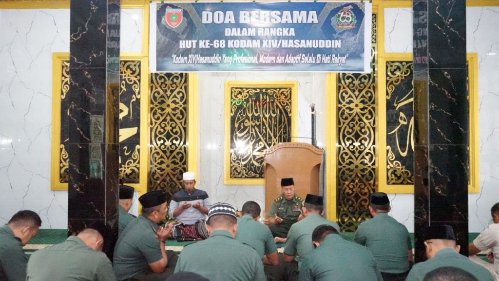 Doa Bersama Dalam Rangka HUT ke-68 Kodam XIV/Hasanuddin | Tulisan Pers
