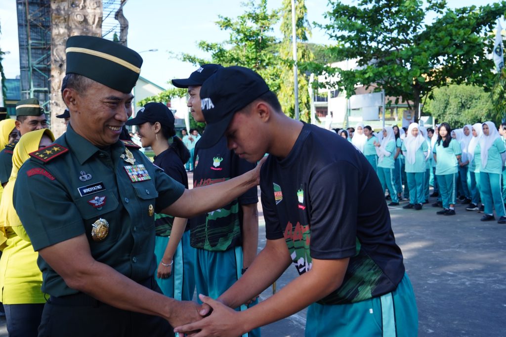 Menuju Indonesia Emas 2045, Pangdam XIV/Hsn Dukung Pendidikan Karakter ...